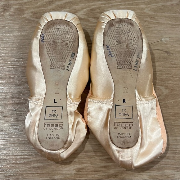 freed | Shoes | Dead Pointe Shoes | Poshmark